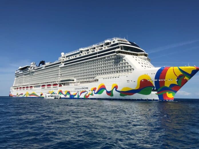 Explain It Like I’m 5: How Do Cruise Ships Float? | Cruzely.com