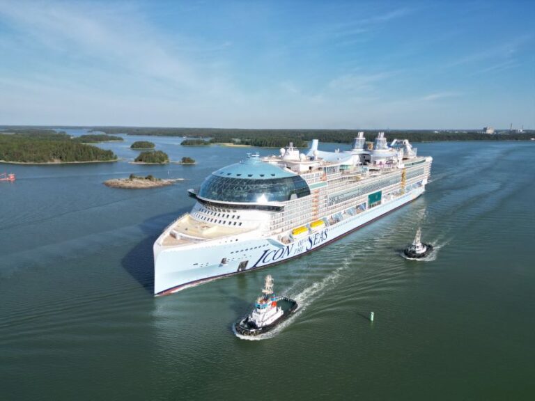 Full List: The 10 Current Largest Cruise Ships on the Planet | Cruzely.com